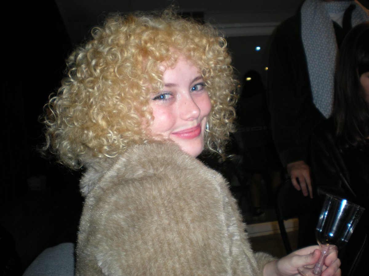 Sunday Lunch with Zara Upfold | fbi.radio